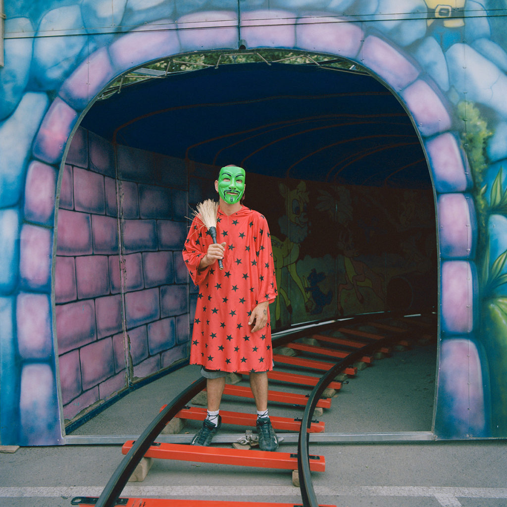 Velvet Eyes ~ Contemporary photography Zine